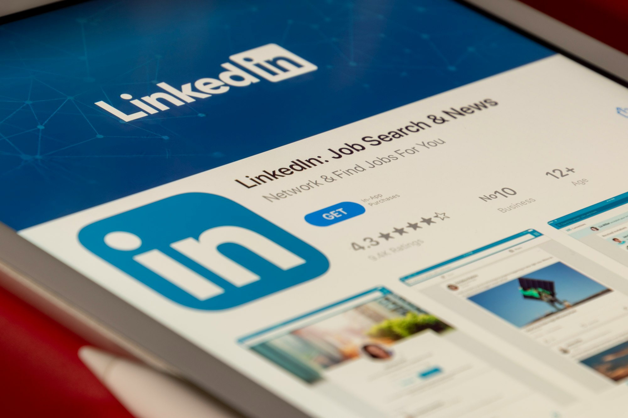 LinkedIn Adds "Catch Up" Feature to Prompt More User Outreach - Techzi