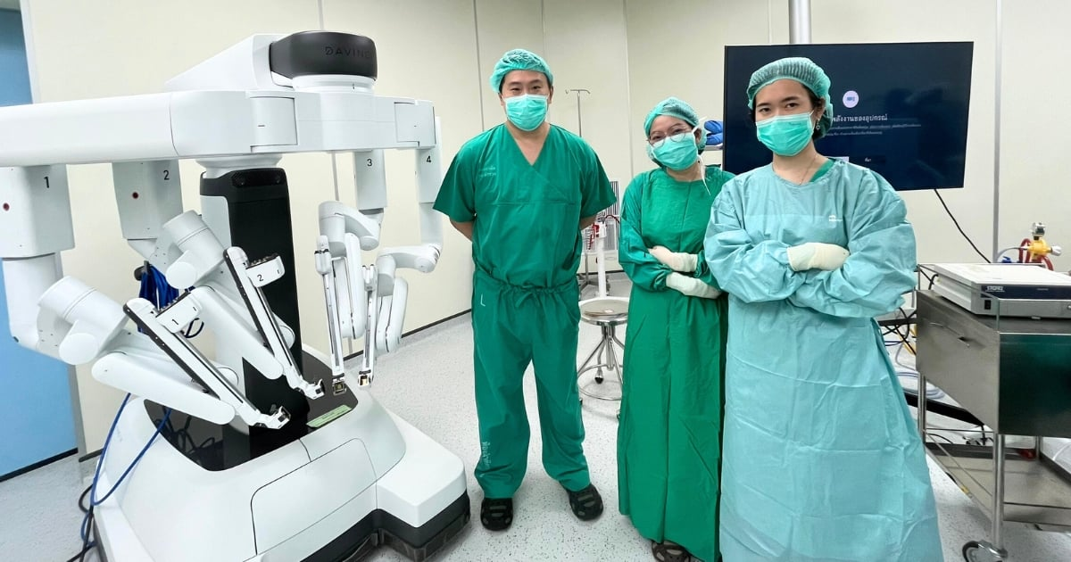 Bangkok Hospital Invests $5.45M in Robotic Surgery Revolution - Techzi